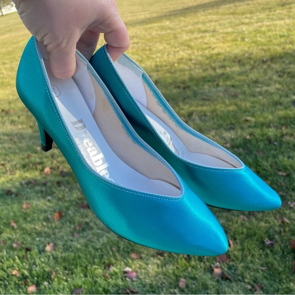 Vintage | Shoes | Vintage 8s Teal Satin Dyeables By Highlights Heels ...